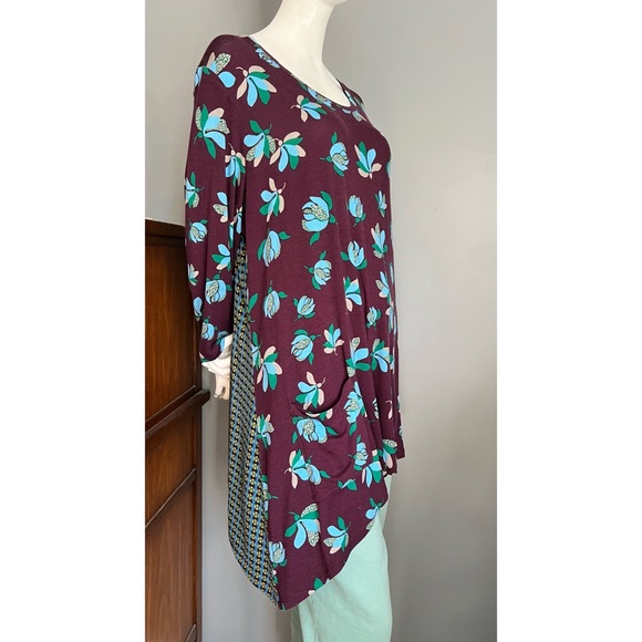 LOGO by Lori Goldstein | Tops | Logo By Lori Goldstein Two Tone Shark Bite Tunic | Poshmark